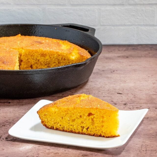 Classic American Cornbread - Classic Recipes