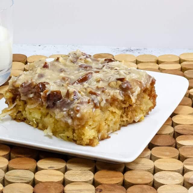 Old-Fashioned Cajun Cake - Classic Recipes