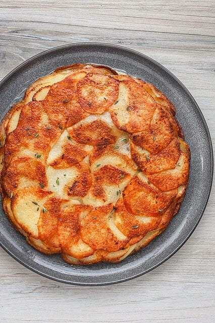 Classic Pommes Anna (French Layered Potato Cake) - Classic Recipes