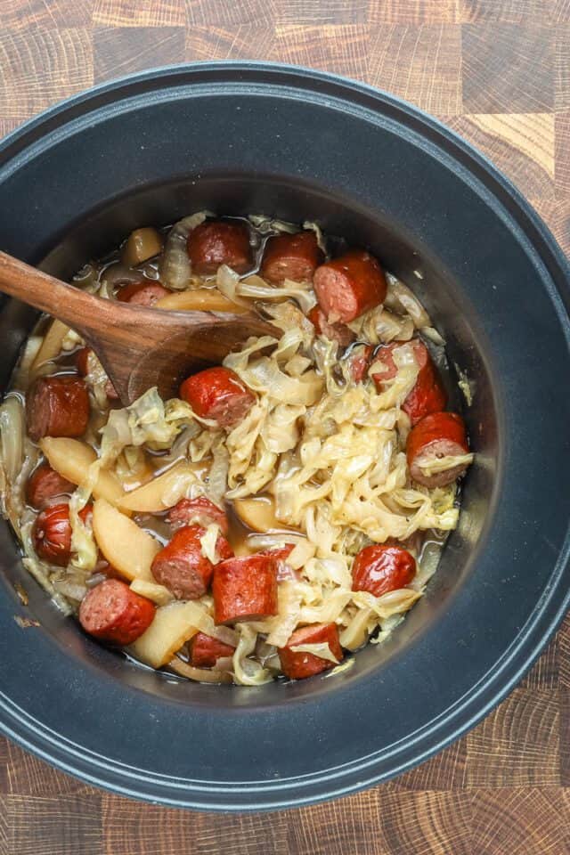 Slow Cooker Kielbasa, Cabbage, and Apples - Classic Recipes